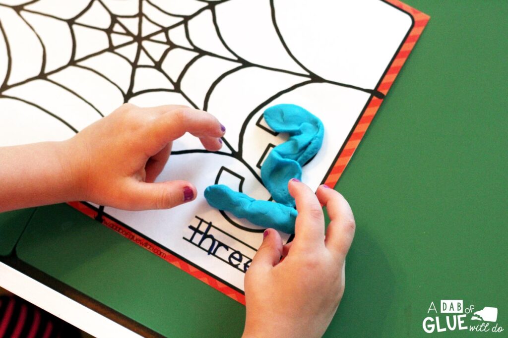 Spider Counting Mats