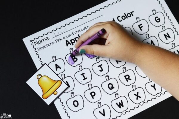 Apple Pick And Color Activity Printable | A Dab of Glue Will Do